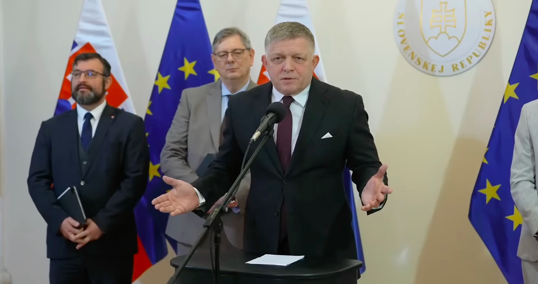 VIDEO: Premiér Robert Fico v mene svojej vlády vyjadril odporu ...