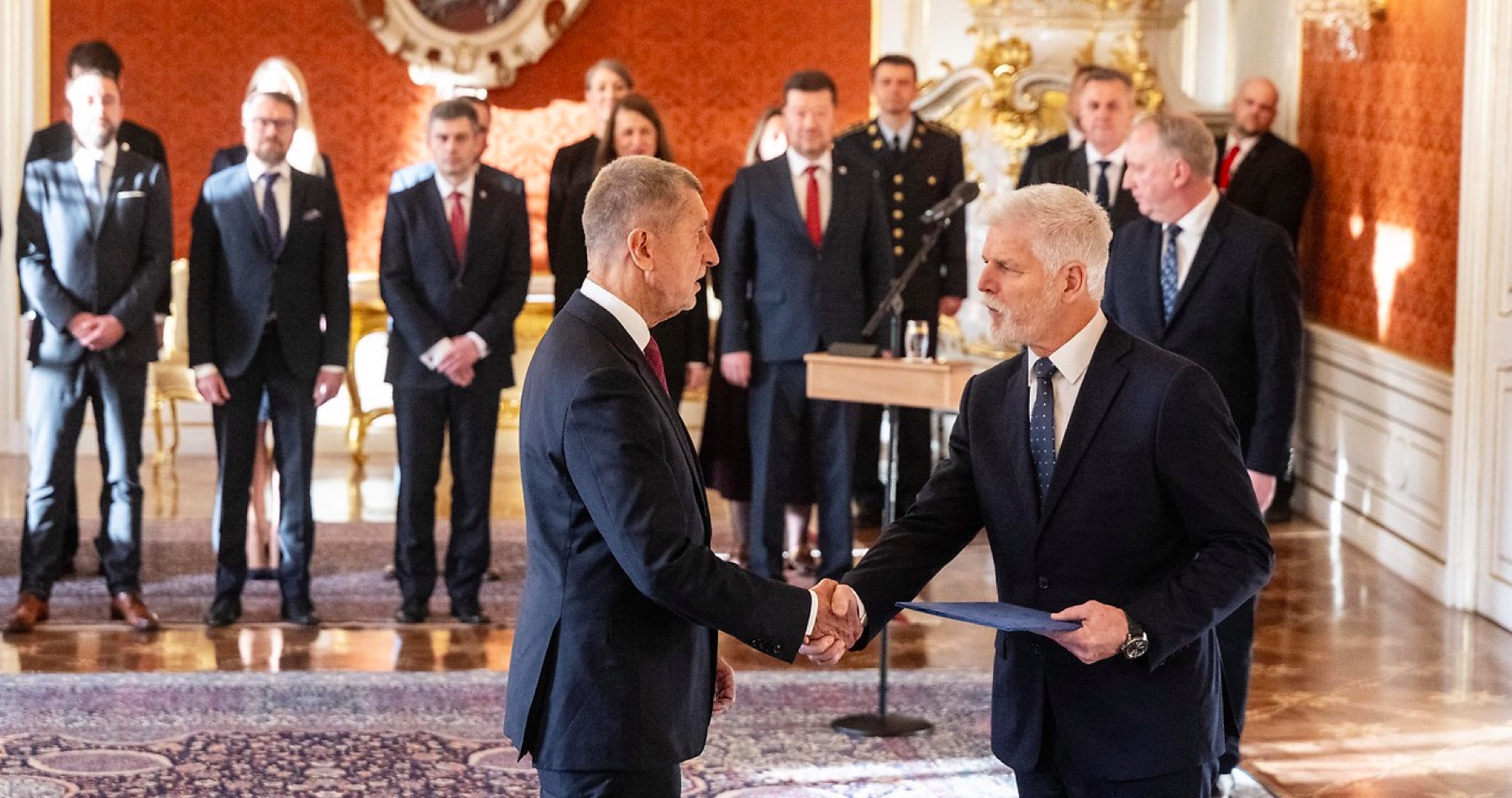 VIDEO: Andrej Babiš sa stal opäť českým premiérom. „Sľubujem všetkým ...