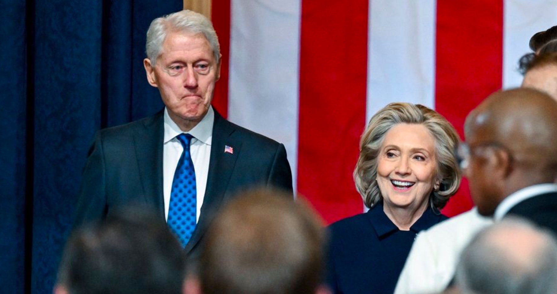 Americký exprezident Bill Clinton a jeho manželka Hillary odmietli ...